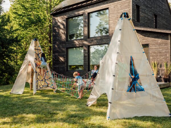 How Bijou Build Helps Parents Build a Greener Backyard Playground ...